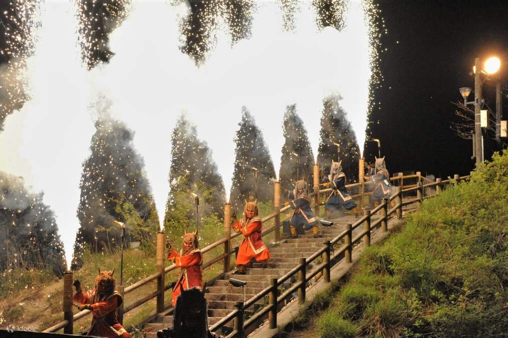 Noboribetsu Demon Fireworks Admission or One Day Tour - Klook