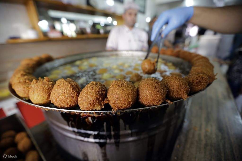 Tour gastronómico callejero de Beirut - Klook Estados Unidos