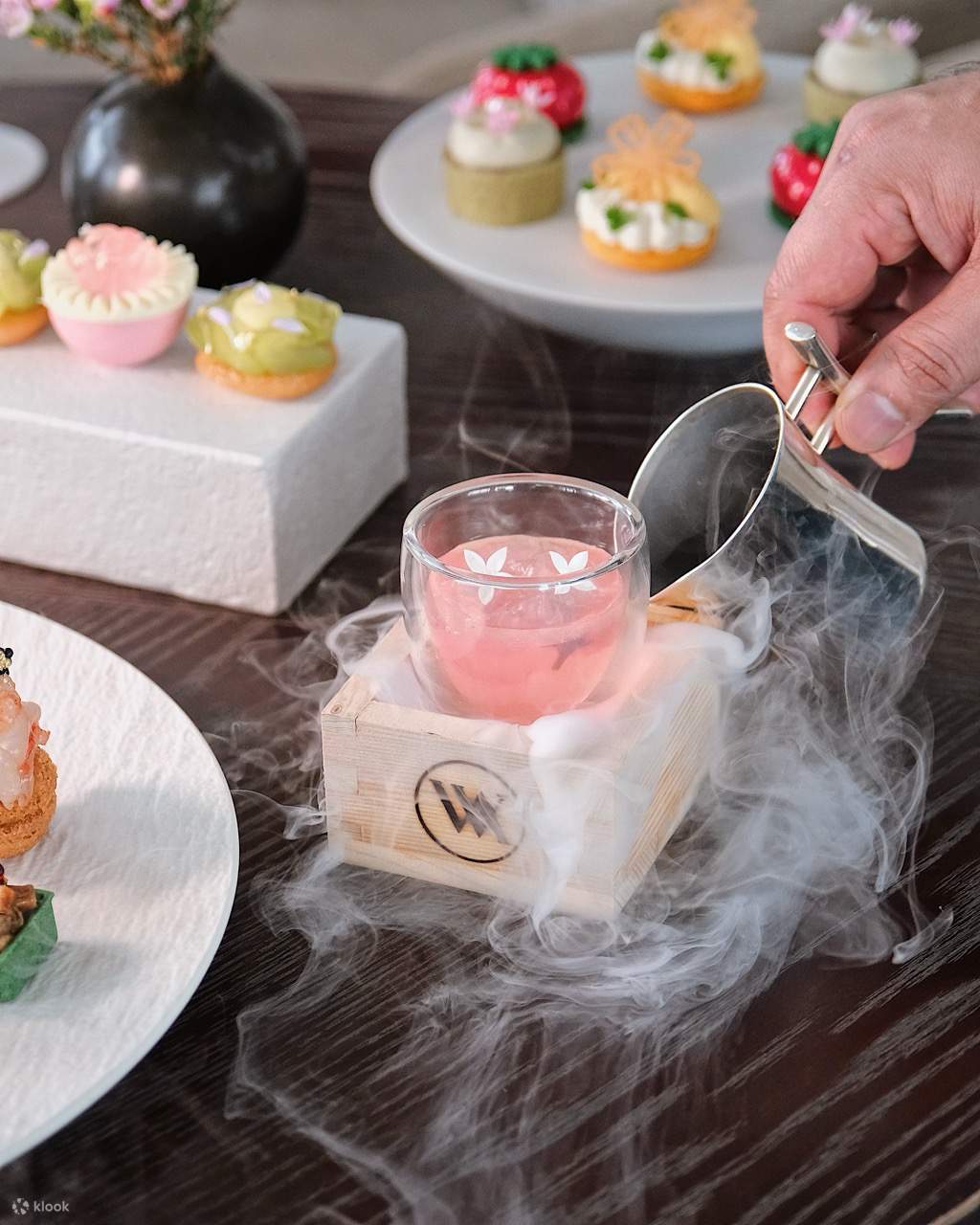 Afternoon Tea Set at Peacock Alley by Waldorf Astoria Bangkok - Klook