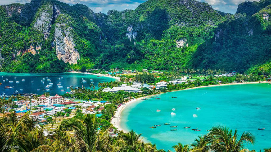 Phuket: Phi Phi islands Tour by Catamaran Yacht - Klook Singapore