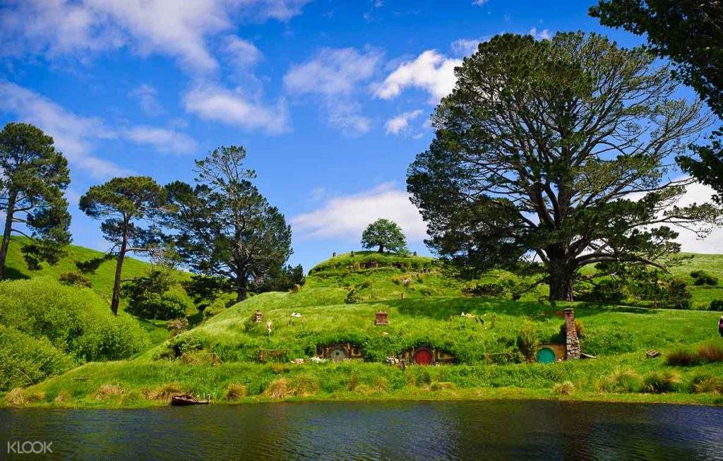 Hobbiton Express Day Tour from Auckland, New Zealand