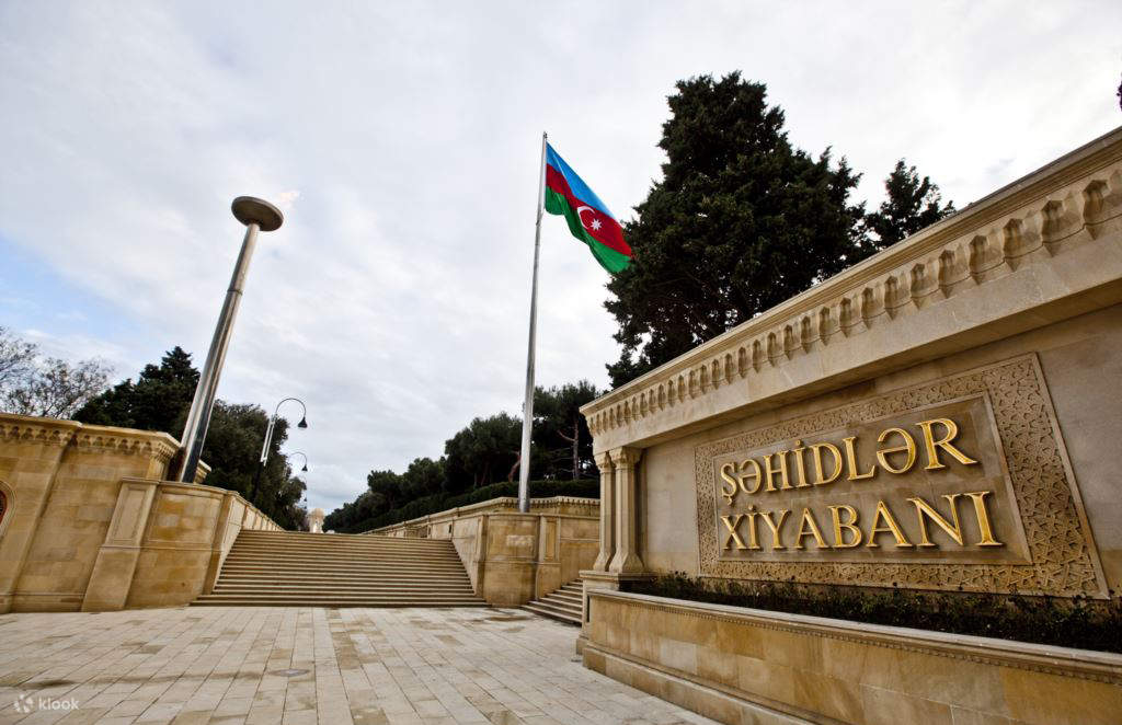 Baku City Tour with guide - Klook Australia