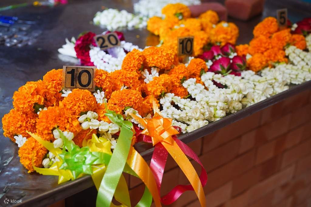 Bangkok Wat Pho & Flower Market Historical Walking Tour - Klook United ...