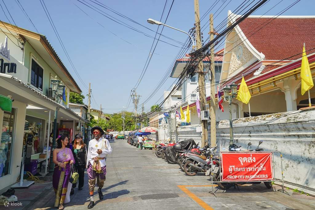Bangkok Wat Pho & Flower Market Historical Walking Tour - Klook United ...