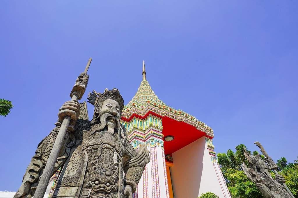 Bangkok Wat Pho & Flower Market Historical Walking Tour - Klook India