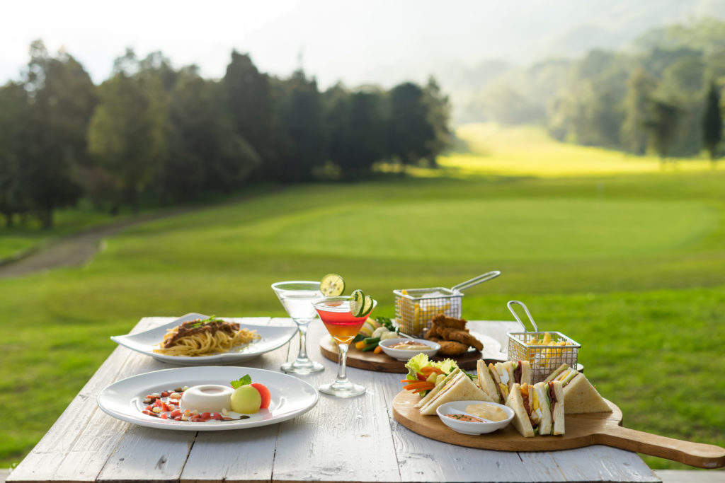 Breeze Terrace Dining Experience at Handara Golf & Resort Bedugul - Klook