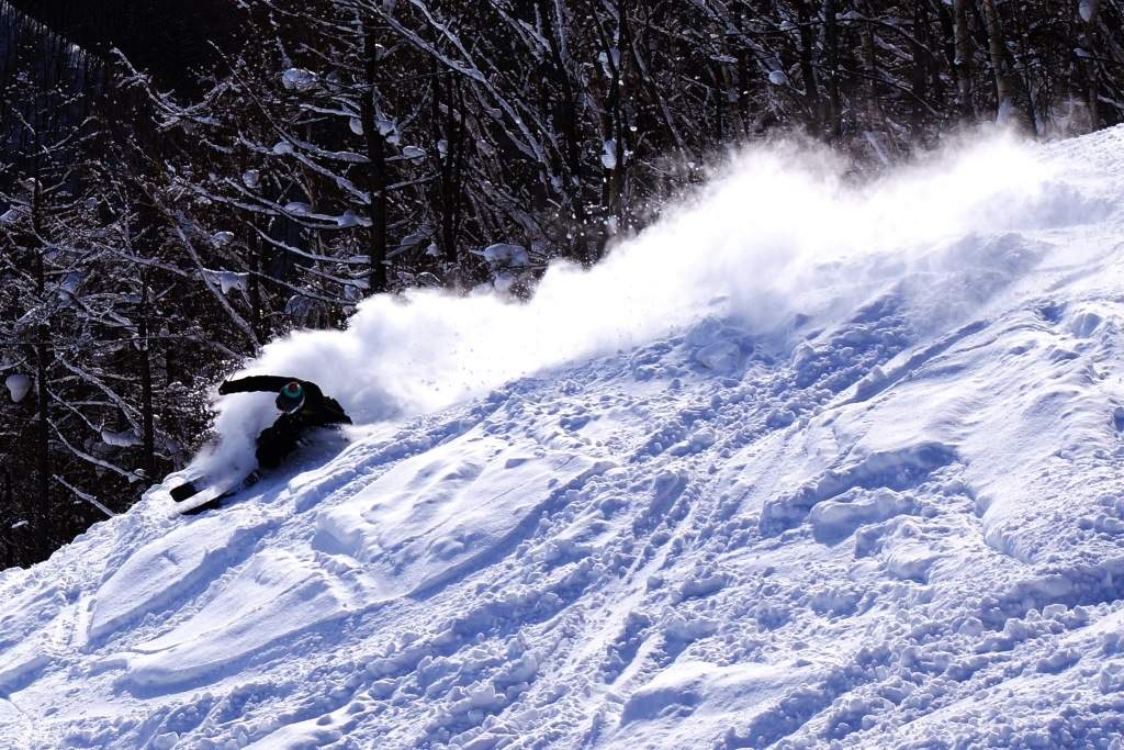 One-day Skiing Experience at Sapporo Mt. Moiwa Ski Resort - Klook Australia