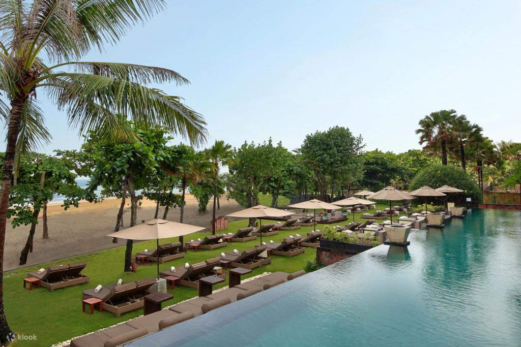 Sunset On Seminyak Dining Experience In Bali Klook