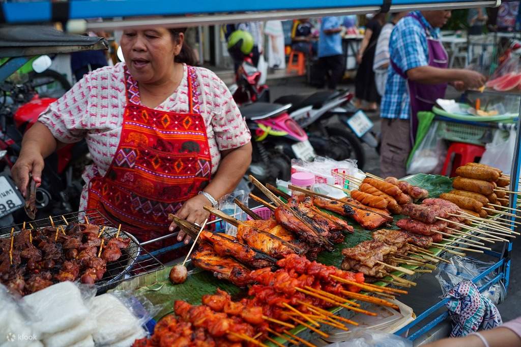 Bangkok Night Foodie Tour in Chinatown - Klook