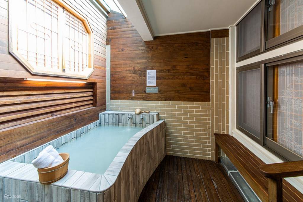 Taipei: Hot Spring Experience at Phoenix Pavilion Hot Spring Hotel - Klook