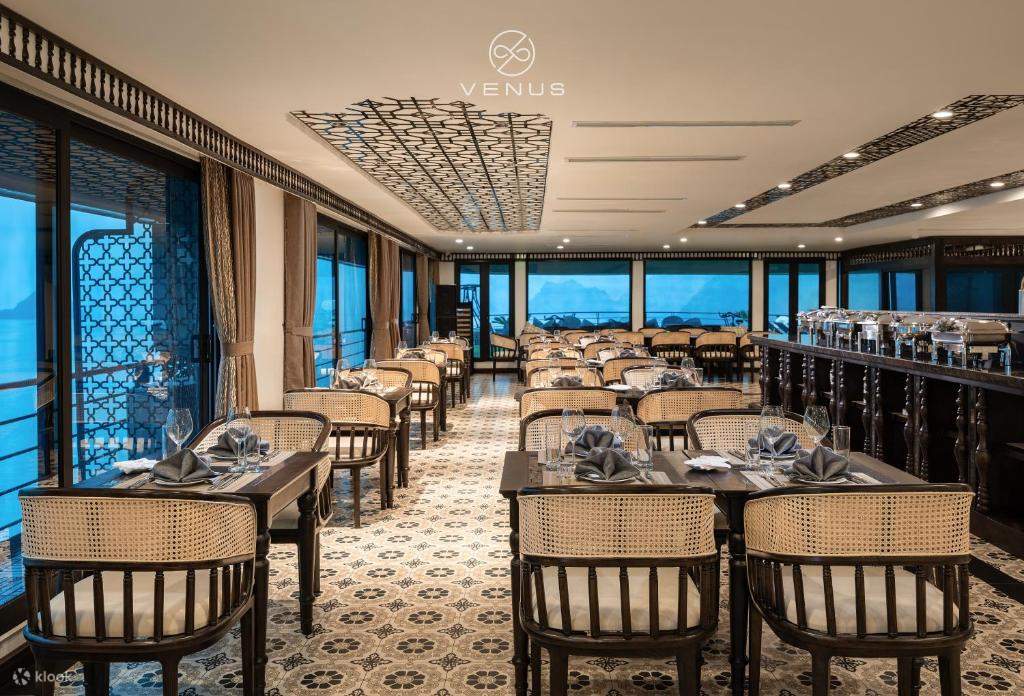 2D1N Halong & Lan Ha Bay by 5-Star Venus Cruise - Klook