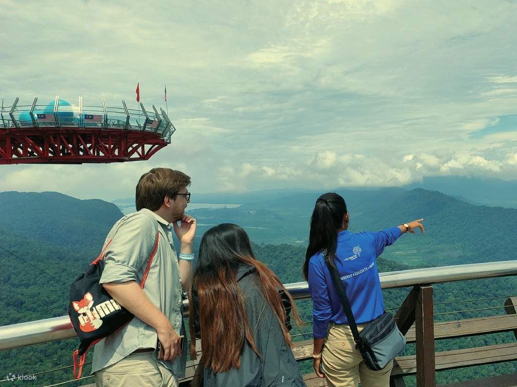Langkawi SkyTrail Hiking Experience at Junglewalla Ticket (Direct Entry ...