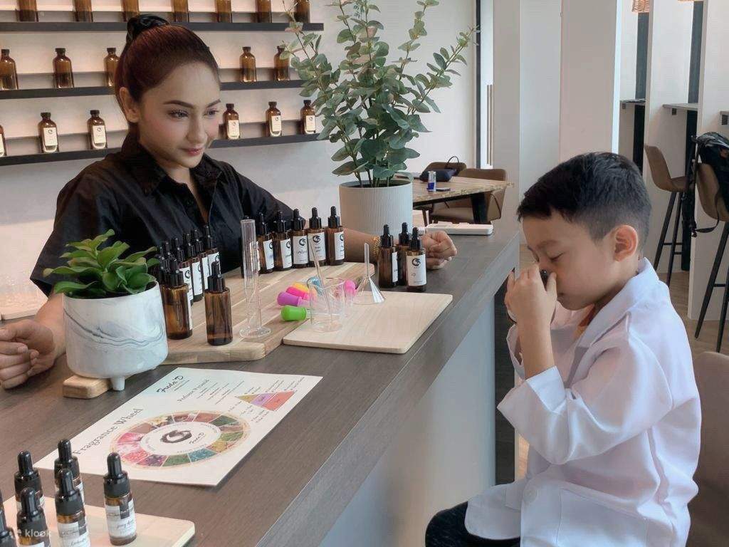 Workshop Parfum Berbasis Kepribadian oleh Freda 'D - Klook Indonesia