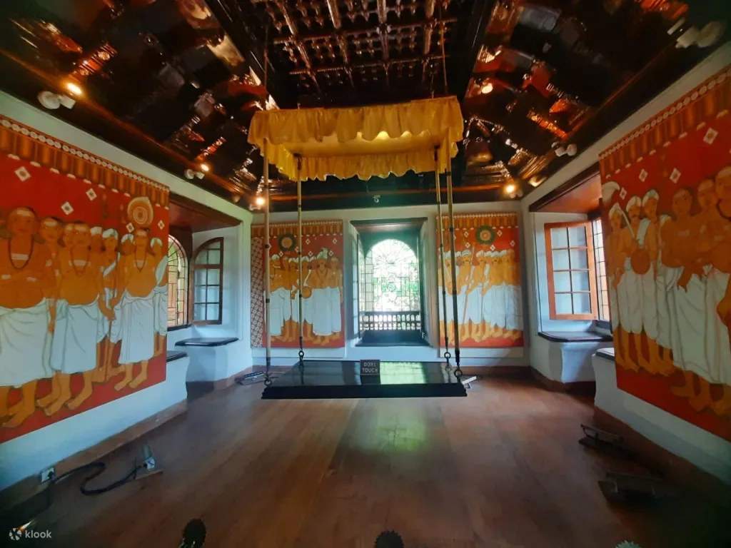 From Cochin: 3-Night/4-Day Kerala Tour with Houseboat - Klook Australia