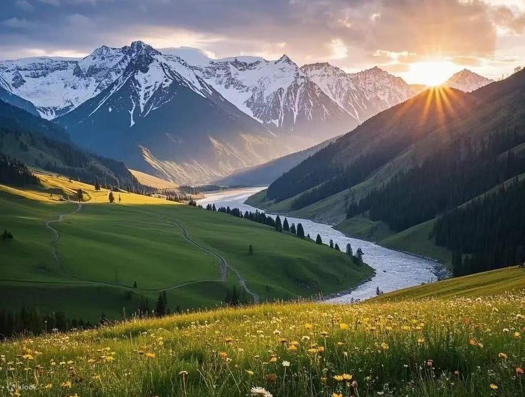 Xinjiang Yili Private 6 Days (Sailimu Lake Sailing Experience + Xiata ...