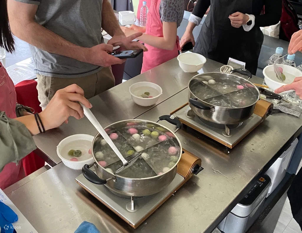 2&half Hr Join In Tokyo Cooking Class Japanese Sweet & Tea - Klook ...