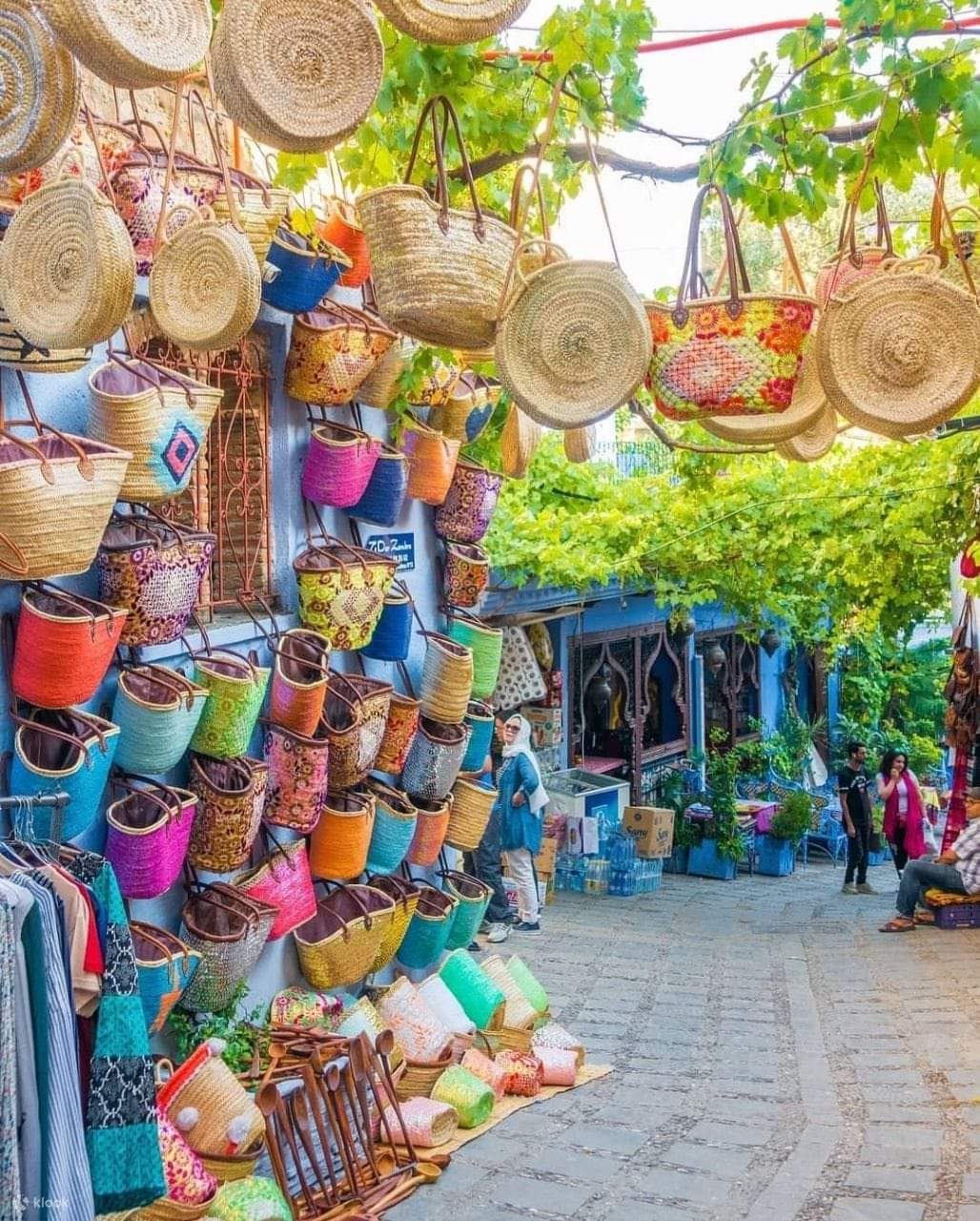 💎With a Certified Local Guide, Discover Blue Pearl Hidden Treasures ...