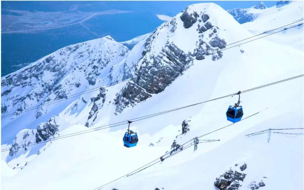 Yunnan Lijiang Jade Dragon Snow Mountain One-Day Group Tour (Glacier ...