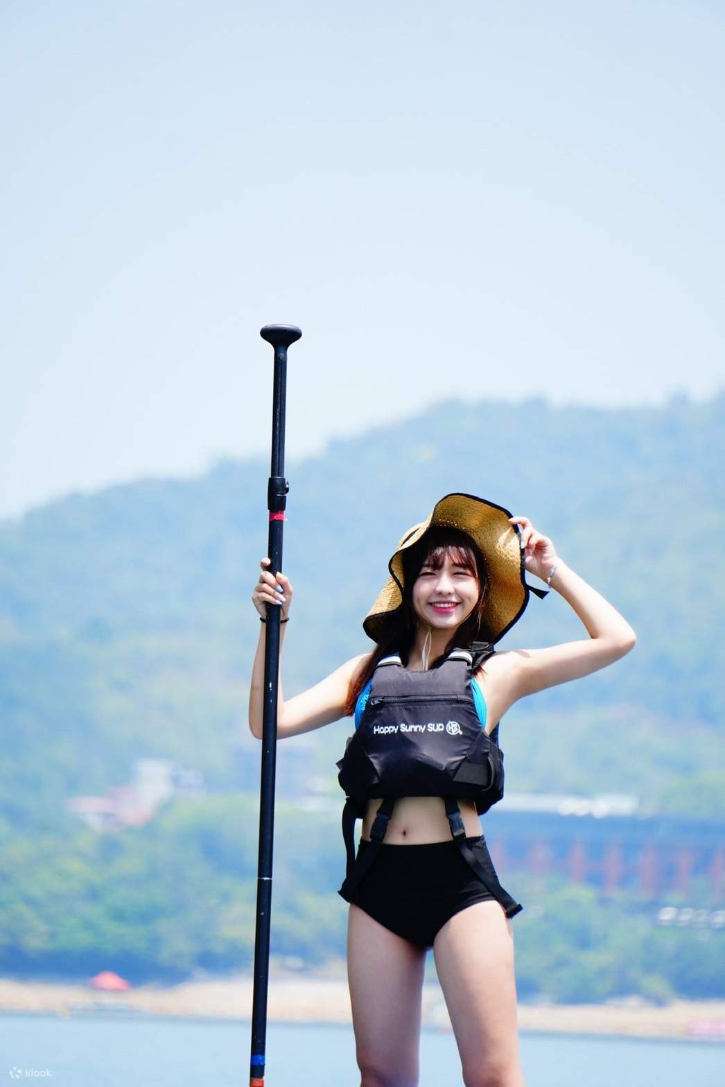 Experience Standup Paddleboarding at Nantou's Sun Moon Lake - Klook