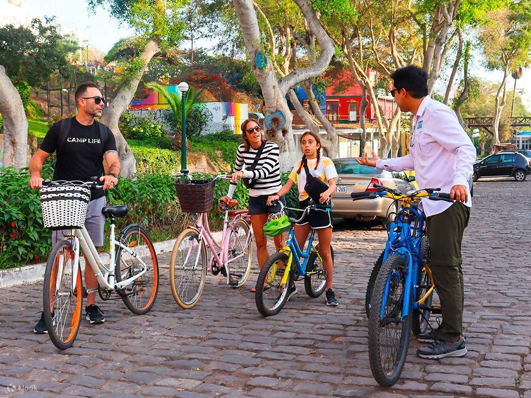 Lima Bike Tour in Miraflores and Barranco - Klook Philippines