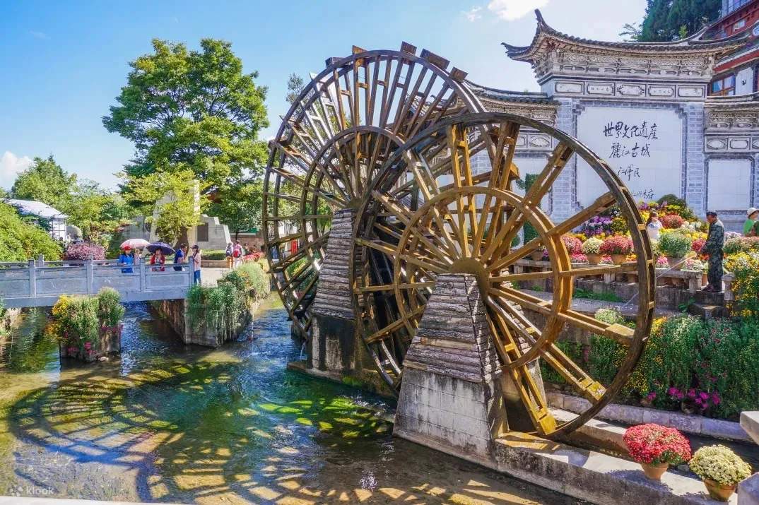 4-Day Yunnan Secret Land No-Bottom Lake Tour (Lijiang + Tiger Leaping ...