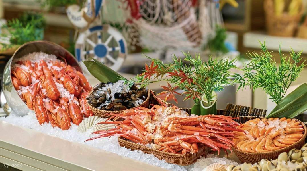 The Fullerton Ocean Park Hotel Hong Kong | Lighthouse Café | Lunch ...