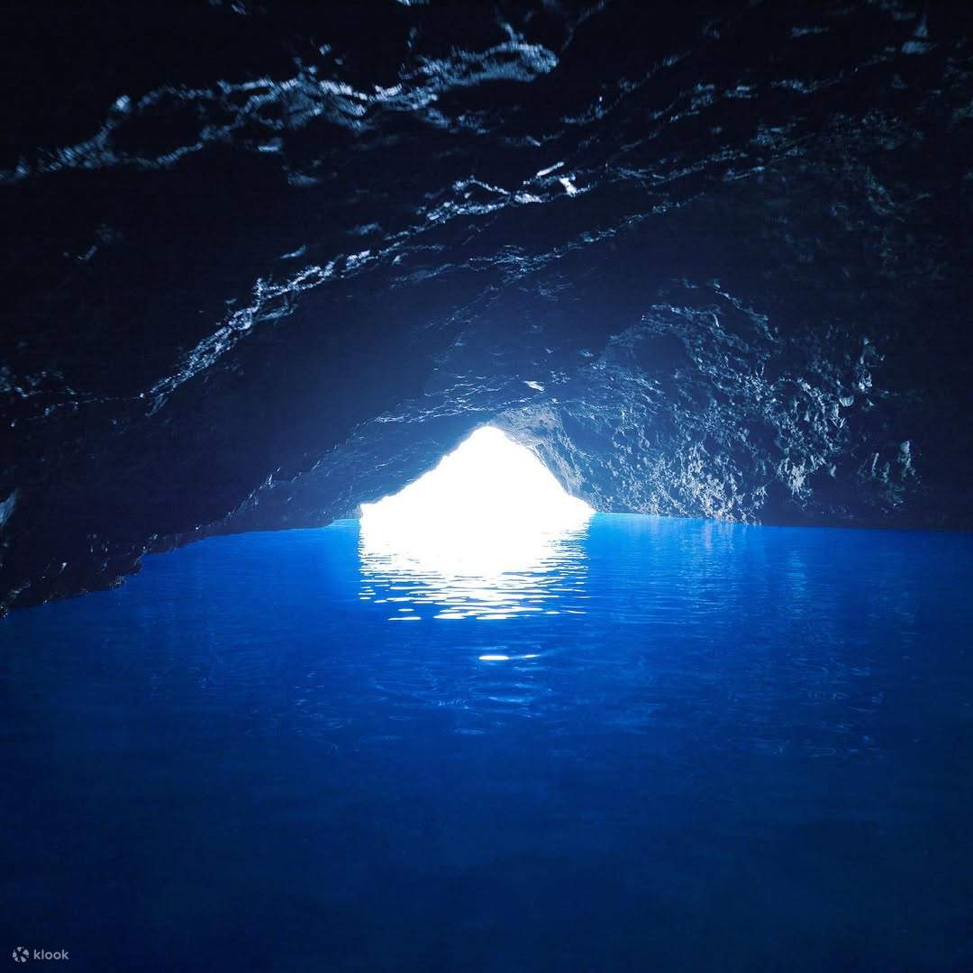 Hokkaido Otaru Cape Kamui Summer Scenery: Cape Kamui + Blue Cave ...