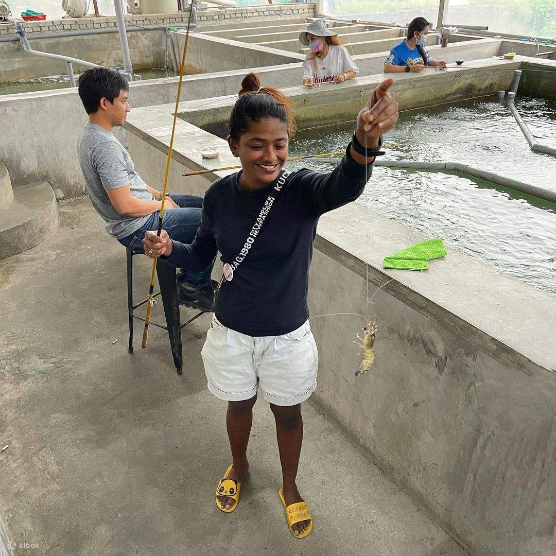 Utama Farm: Petting Zoo, Prawning & Fishing, Baseball Batting Cage ...