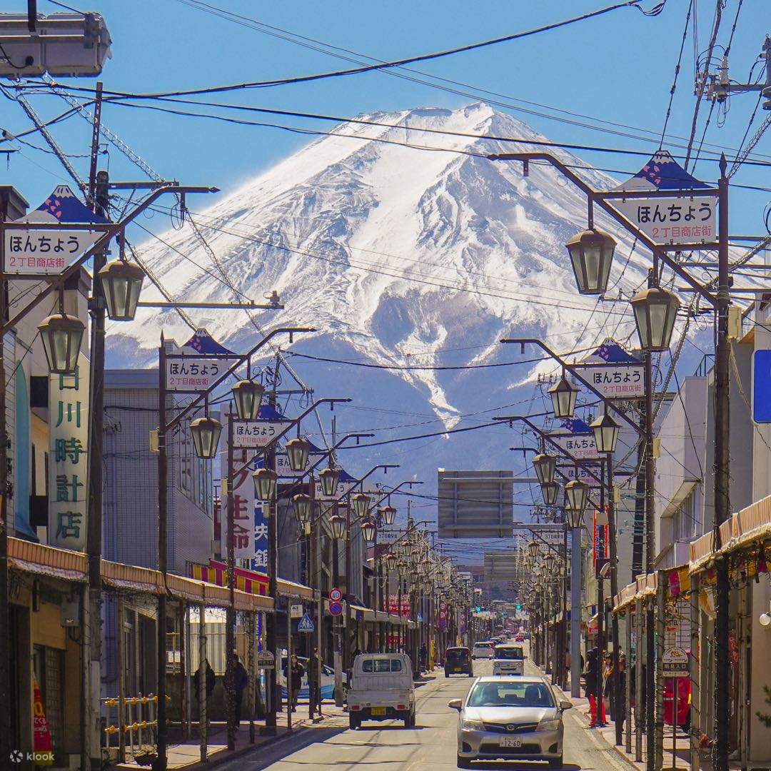 [Muslim-friendly | Mount Fuji Day Tour] Arakurayama Sengen Park + Fuji ...
