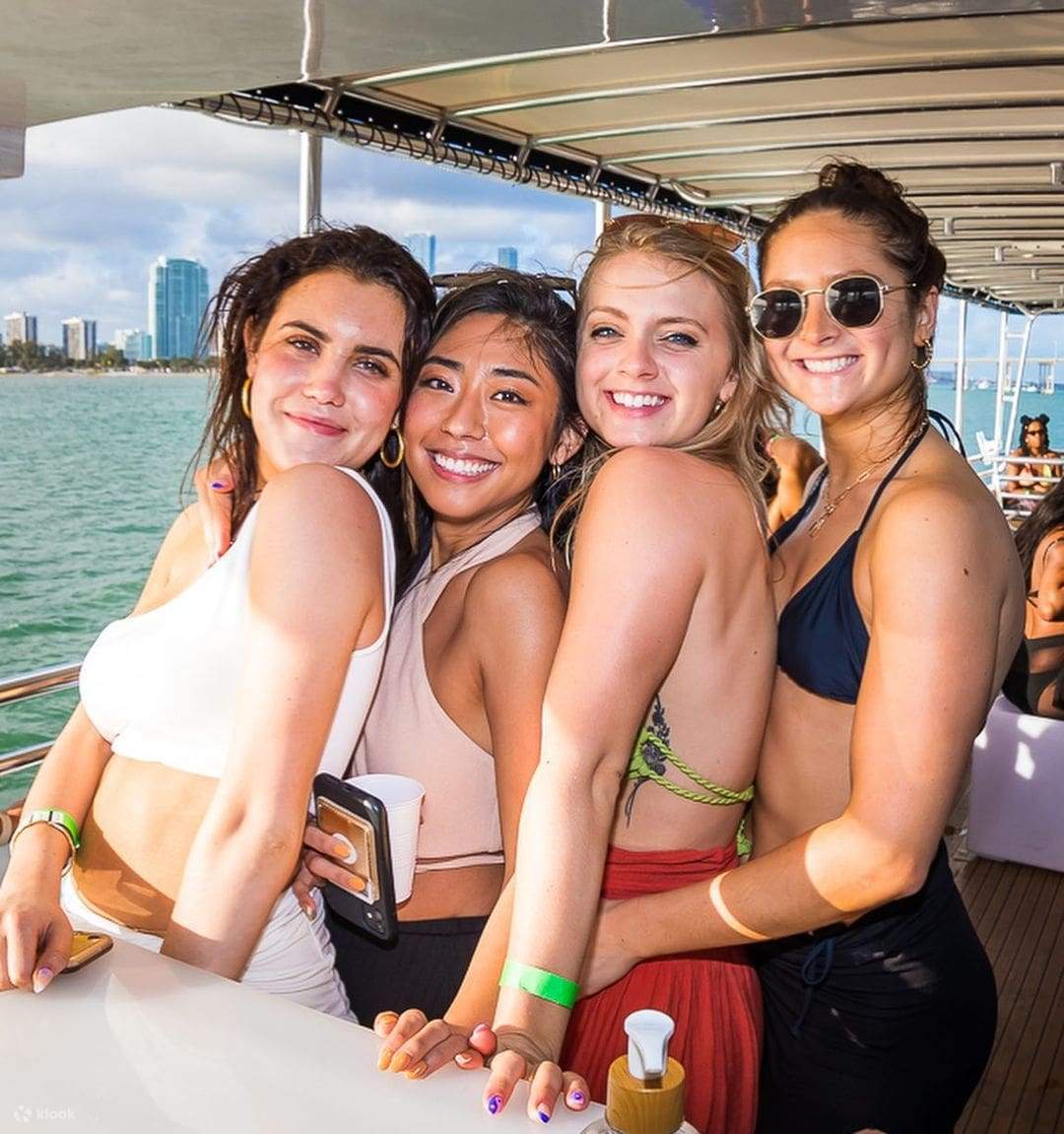 Experience the Ultimate Miami Vibes: Boat Party with Free Open Bar and Live DJ - Klook