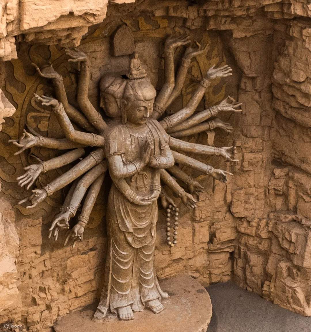 One-Day Tour from Dunhuang: Western Thousand Buddha Caves, Yumen Pass ...