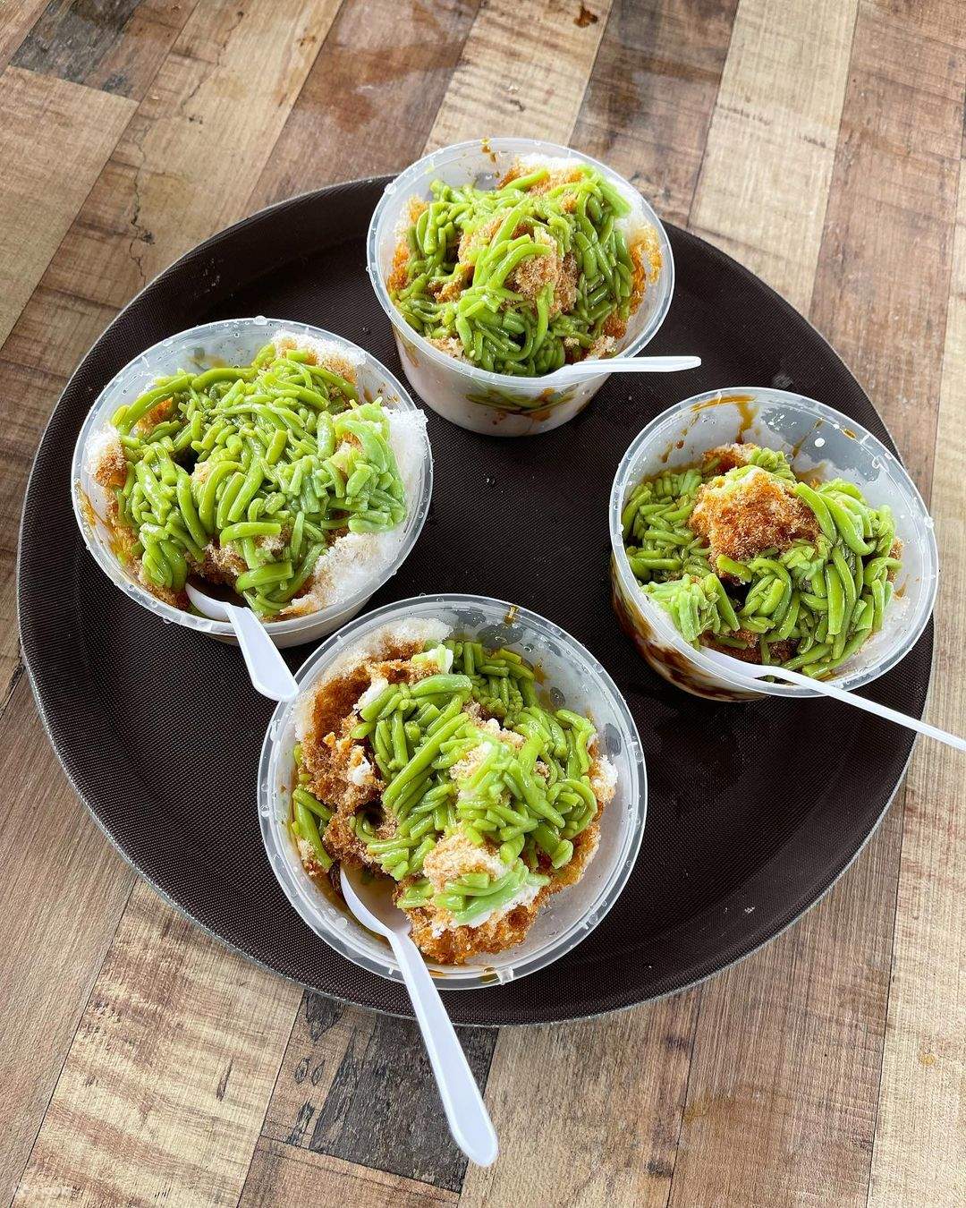 Prawn Fishing Experience at Utama Prawning, Petaling Jaya - Klook Malaysia