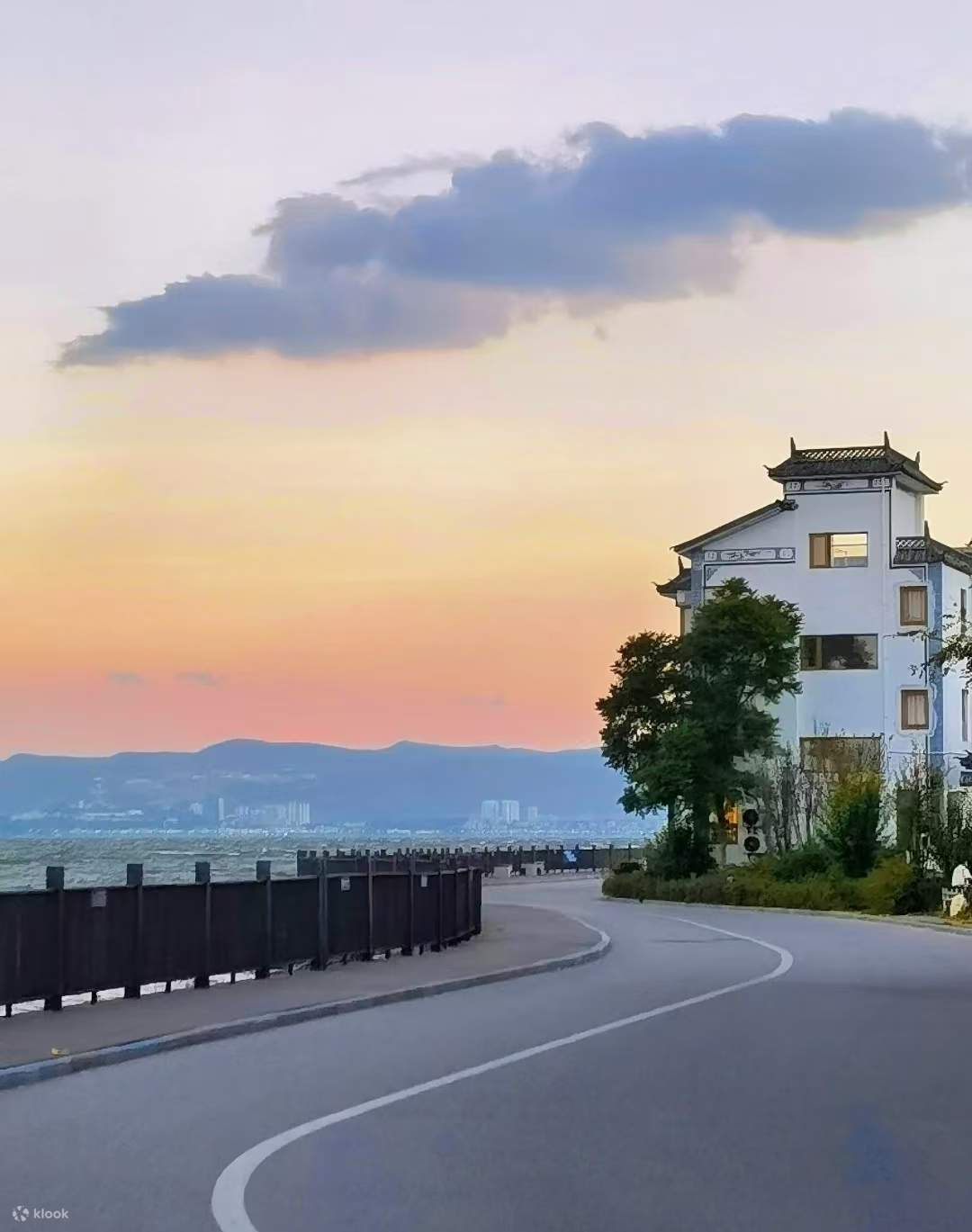 8-Day/7-Night Private Tour of Colorful Yunnan: Kunming + Dali + Shaxi ...