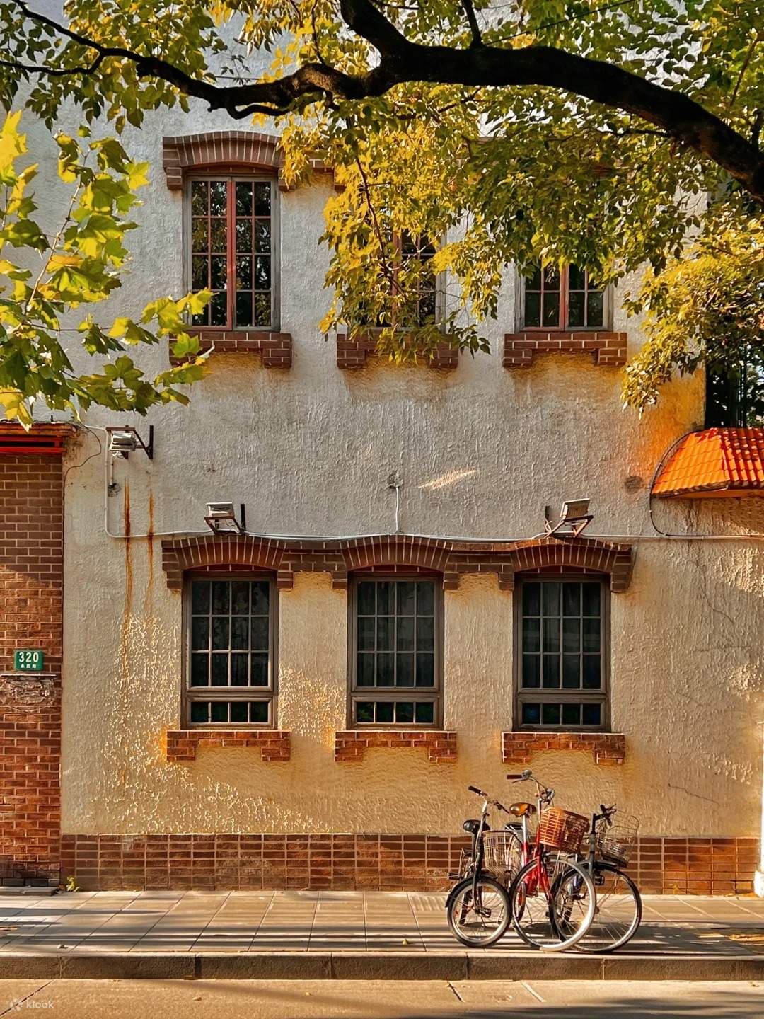 Sinan Road Lao Kele Special Tour + Haipai Sinan Road Citywalk Half-Day ...