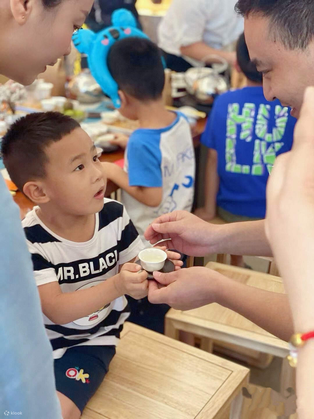 Luohu Vanke • Little Tea Master Parent-Child Immersive Tea Art ...