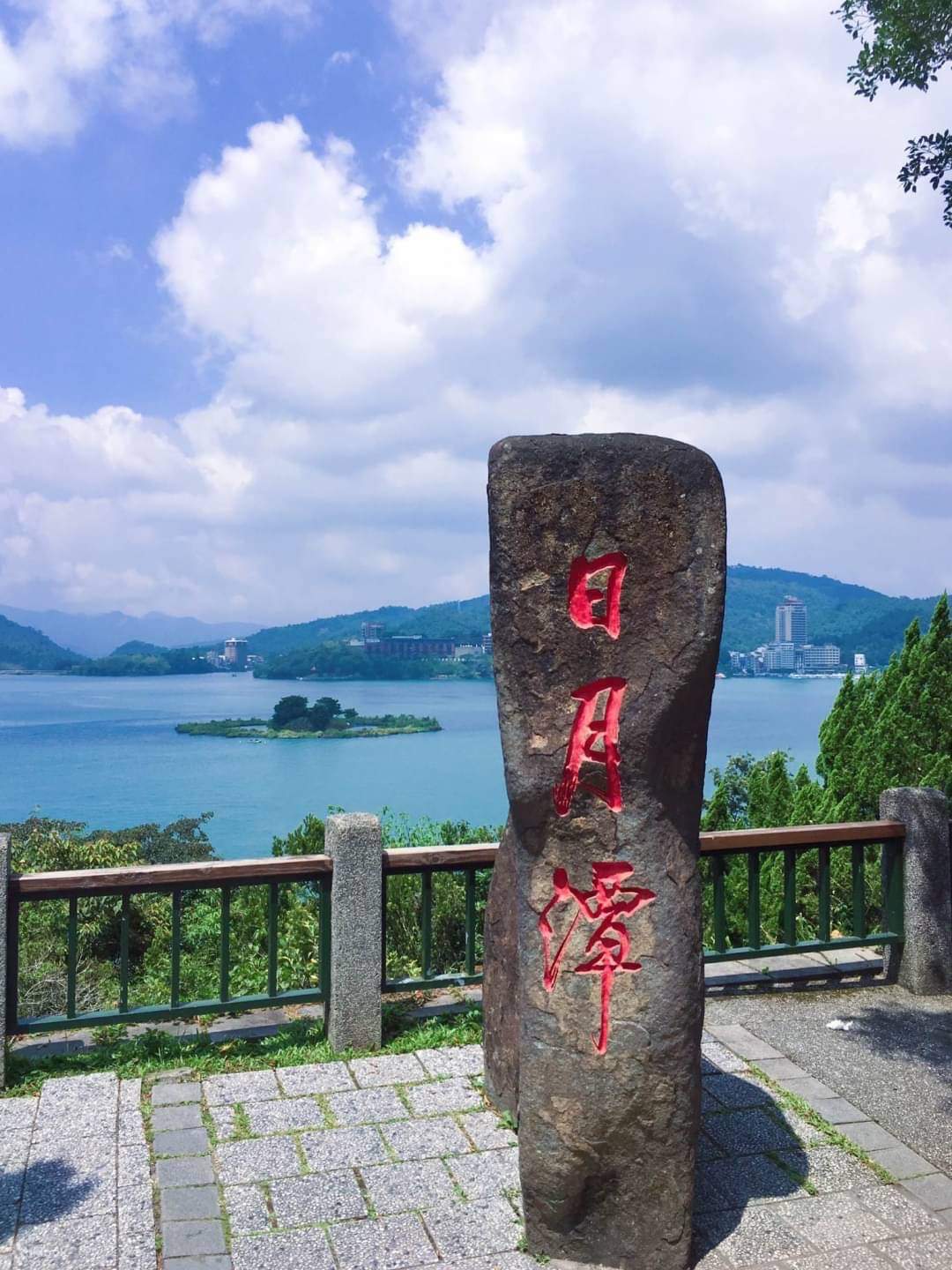 Nantou: Sun Moon Lake Crescent Bay & Gaomei Wetlands Day Tour from ...