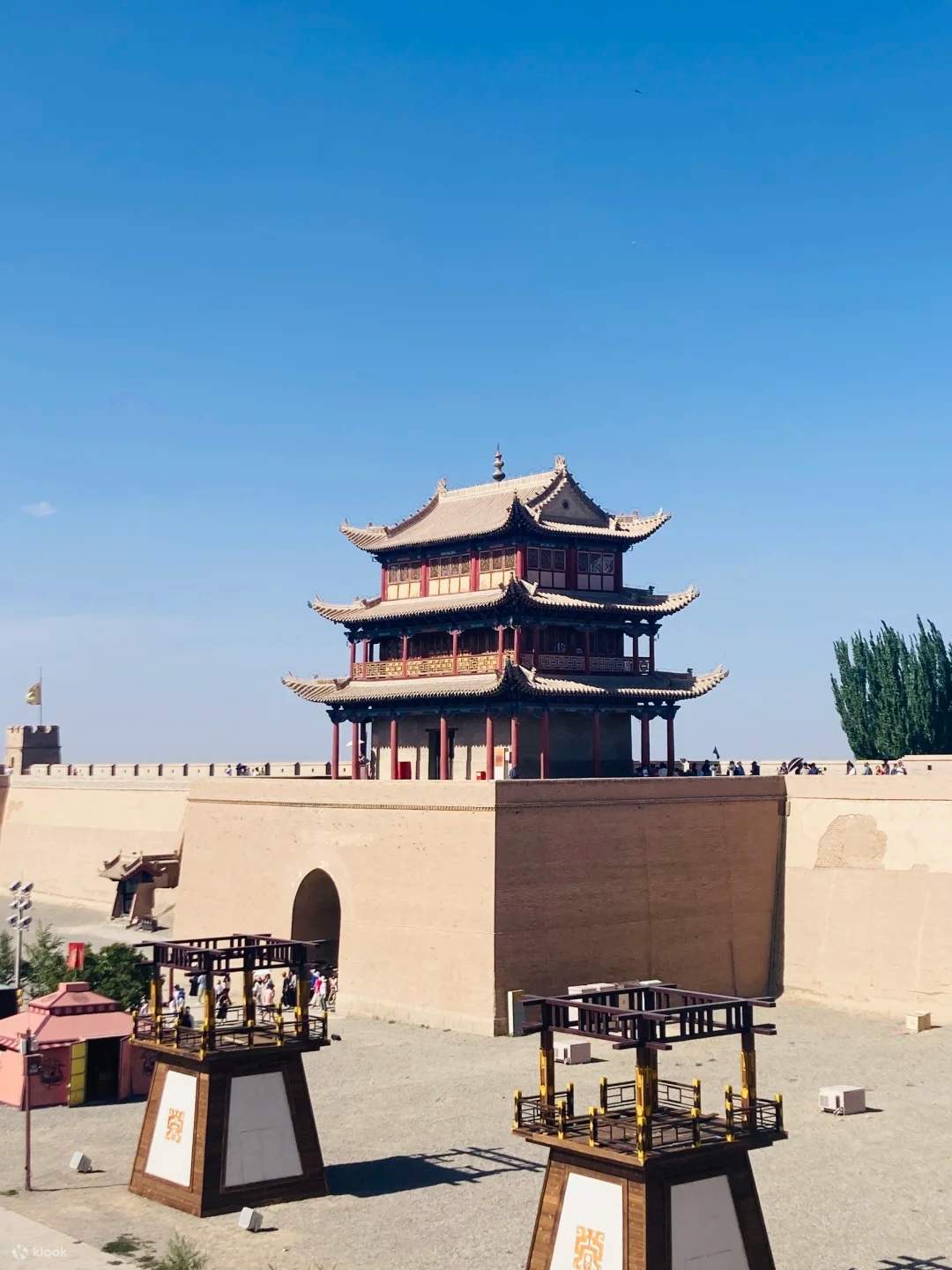Jiayuguan Fortress, Great Wall on the Cliff, First Pier of the Great ...