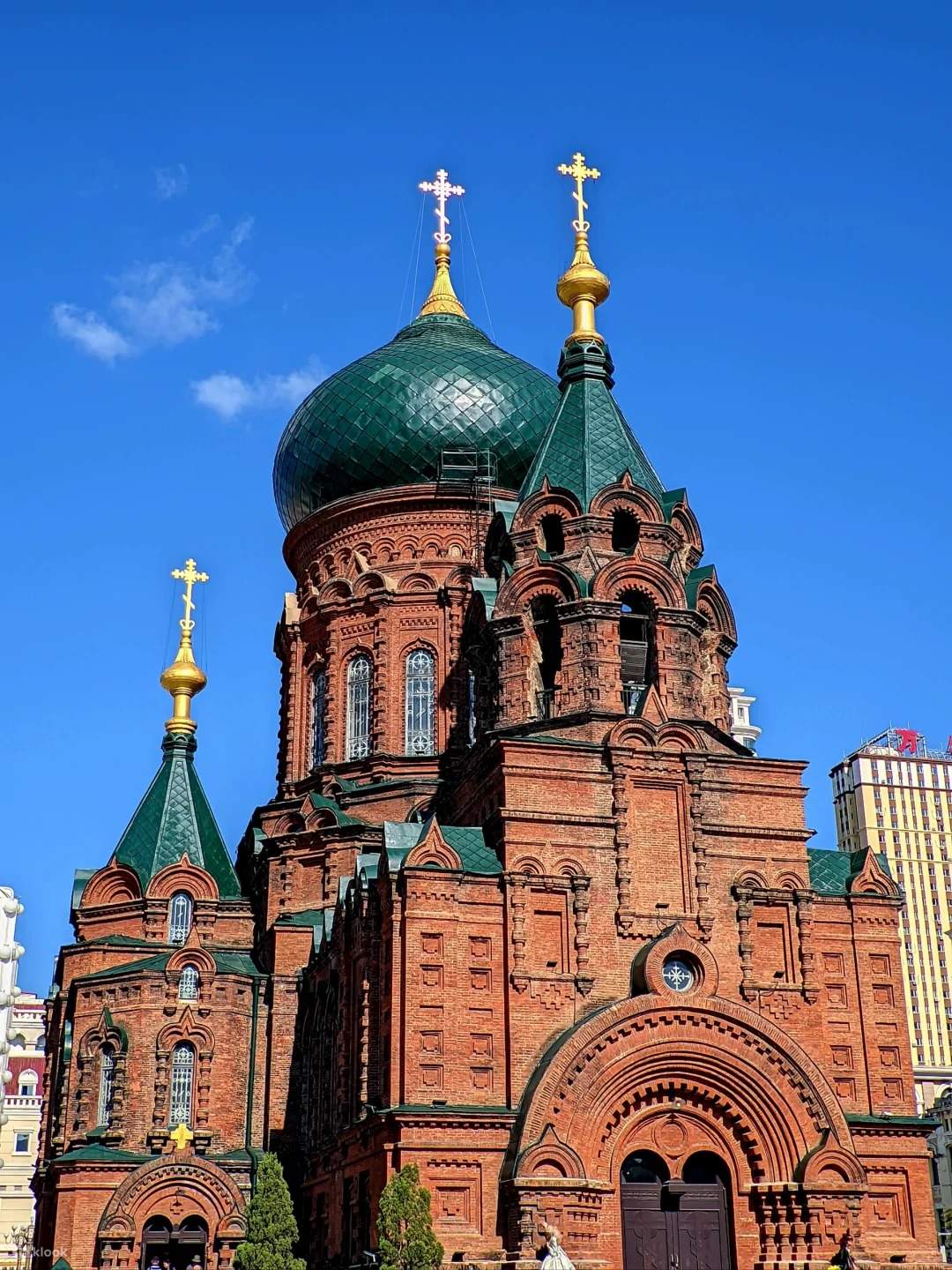 Northeast Harbin One-Day Tour (Sun Island + Chinese Baroque Street ...