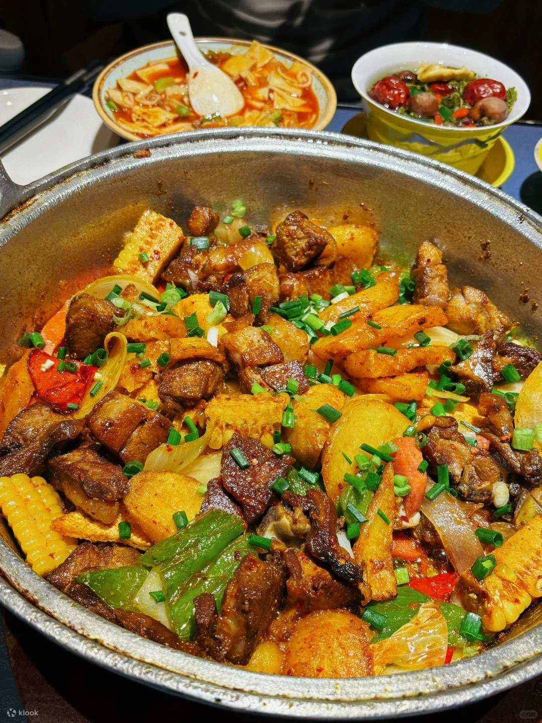 Xining Shika Snow Peak + Zhuoer Mountain Qilian Grassland One-Day Tour ...