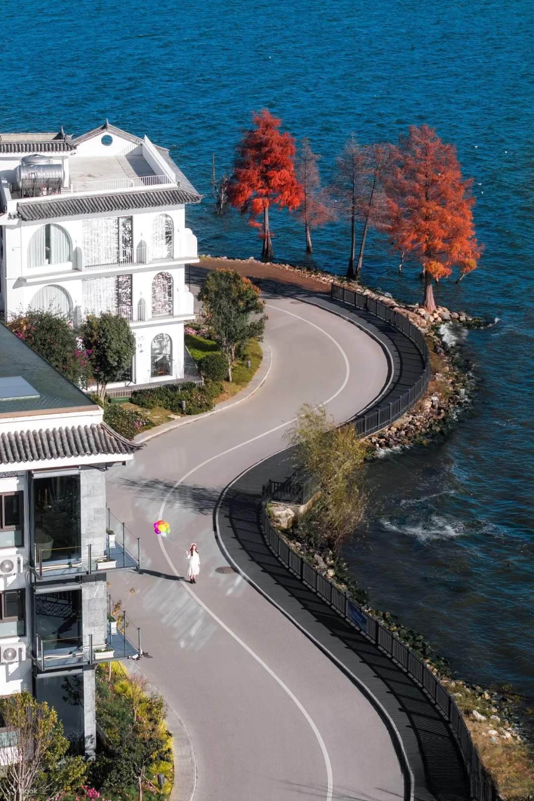 One-Day Erhai Lake Tour in Dali, Yunnan: A Romantic Journey to ...