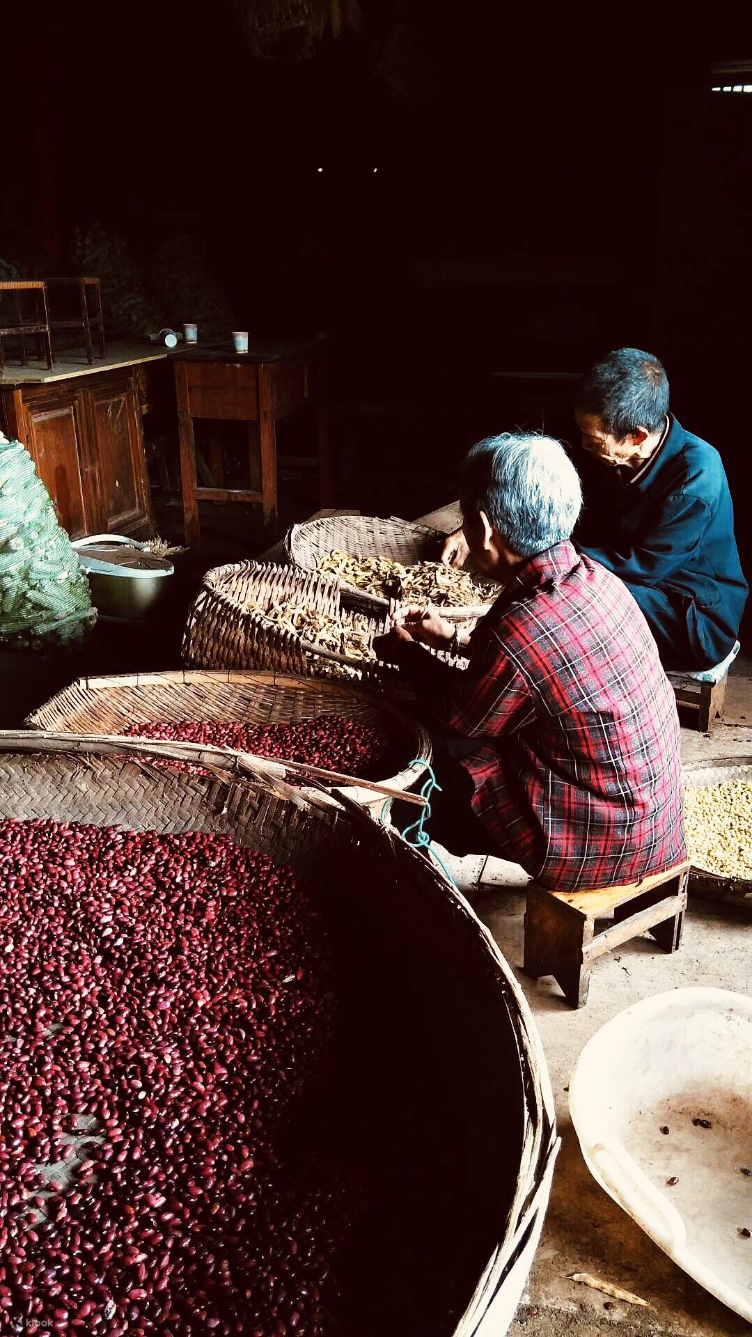 Visit the ancient village of Dali and taste Nuodeng ham - Klook India