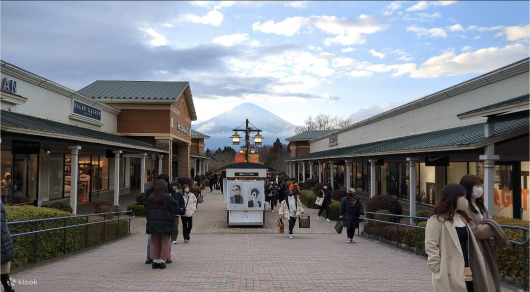 Arakurayama Sengen Shrine, Oishi Park, & Gotemba Outlets Tour from ...