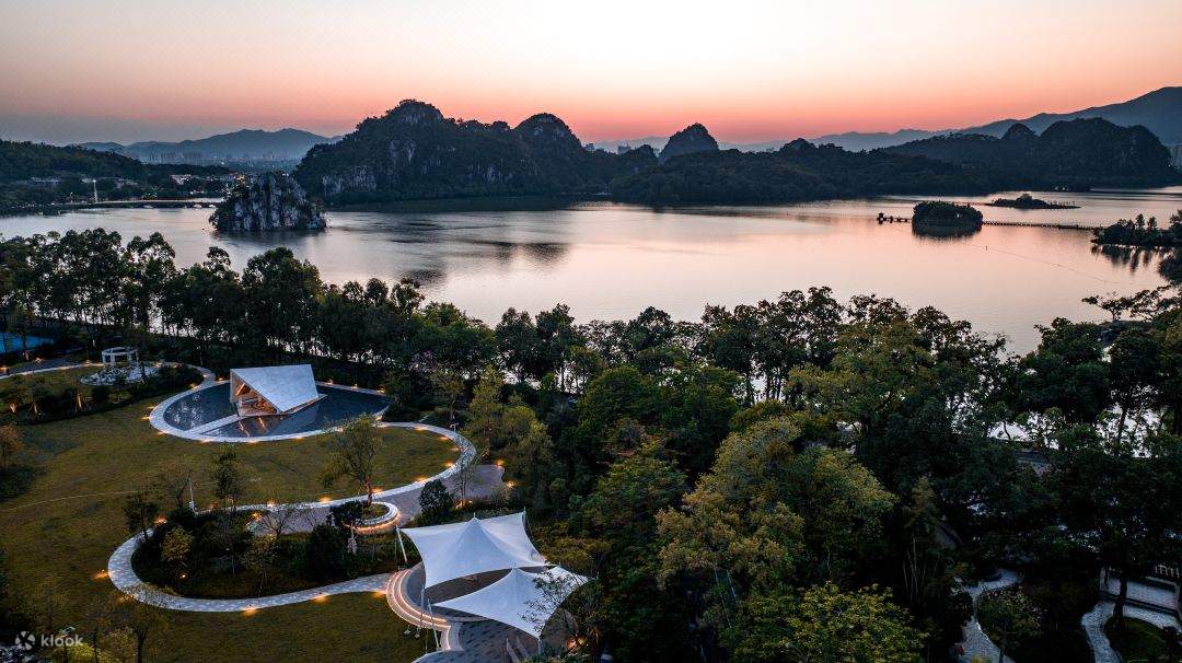 Wyndham Grand Zhaoqing Seven Star Lake - Klook Singapore