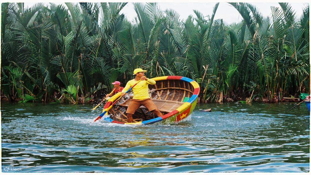 Coconut Forest Basket Boat Ride, Crab Fishing Experience and Meal ...