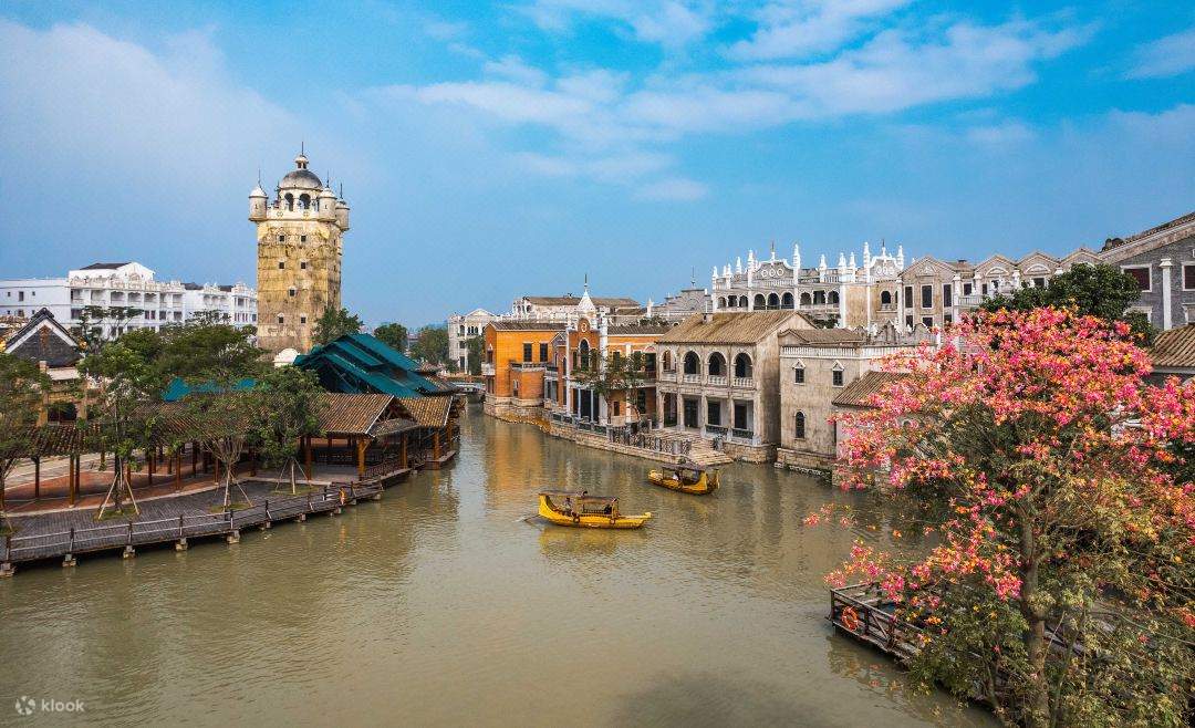 Chikan Ancient Town Changsheng Hotel Accommodation Package - Klook