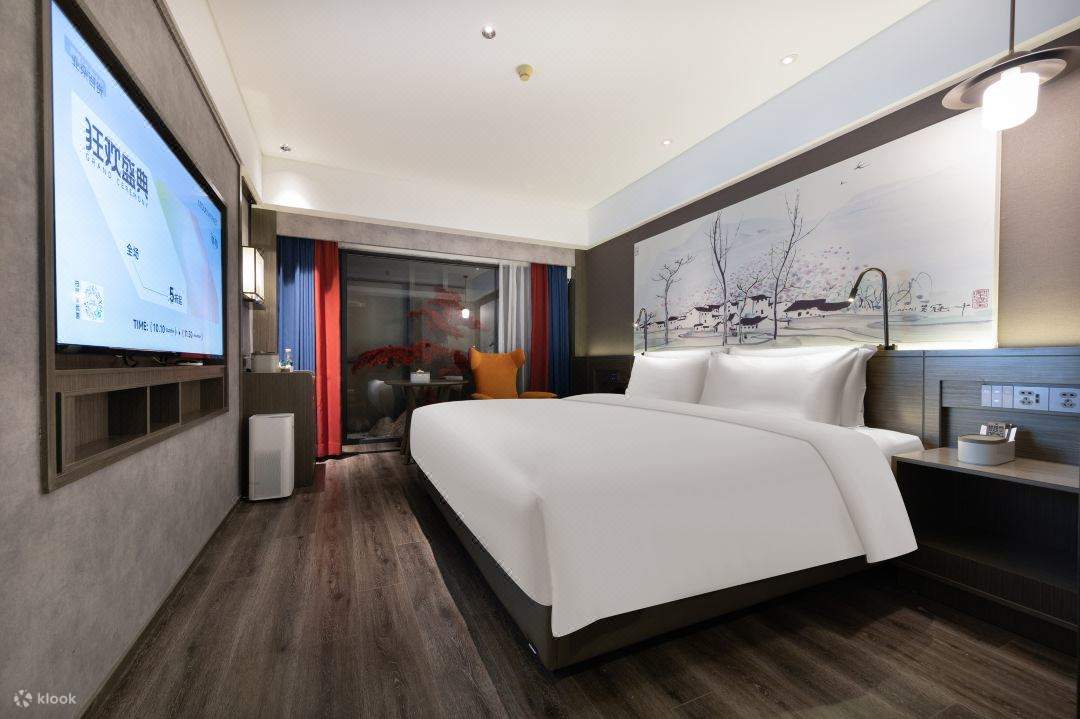 [Recently Yuebei Opera House] Zhuhai Lovers Road Beach Swimming Pool ...