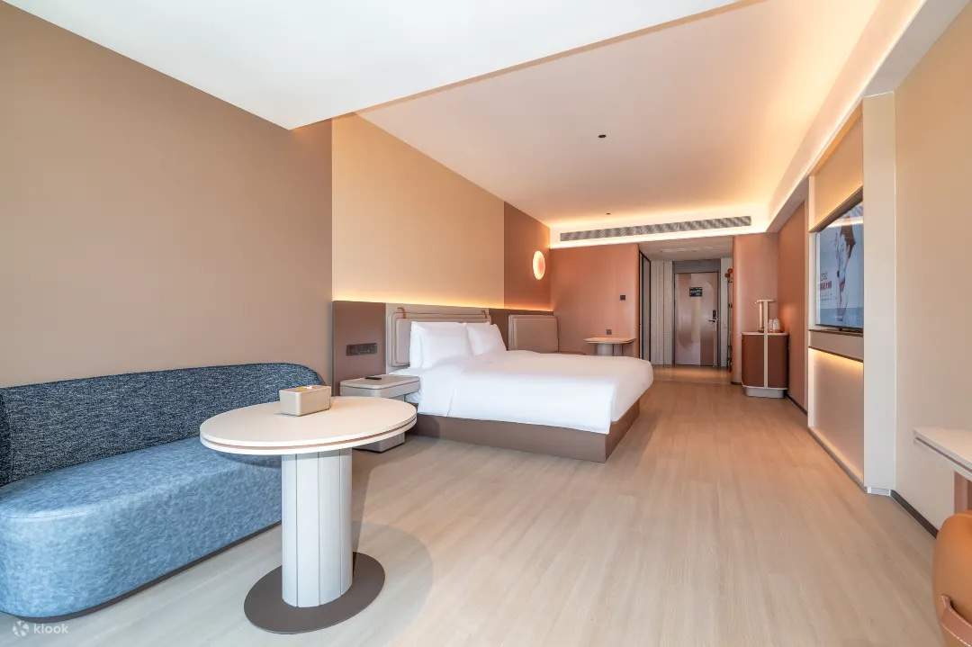 Zhuhai Elegant Hotel (Zhuhai Lovers Road Seaside Swimming Pool Branch ...