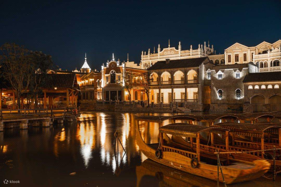 Chikan Ancient Town Changsheng Hotel Accommodation Package - Klook