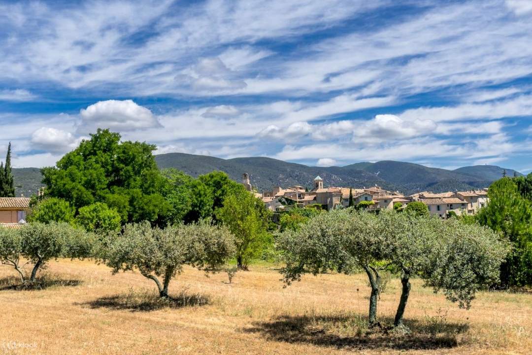 Luberon Villages from Aix-en-Provence Join In One Day Tour - Klook ...