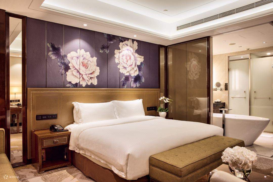 Chengdu Minyoun Dongda Hotel Accommodation Package - Klook Singapore